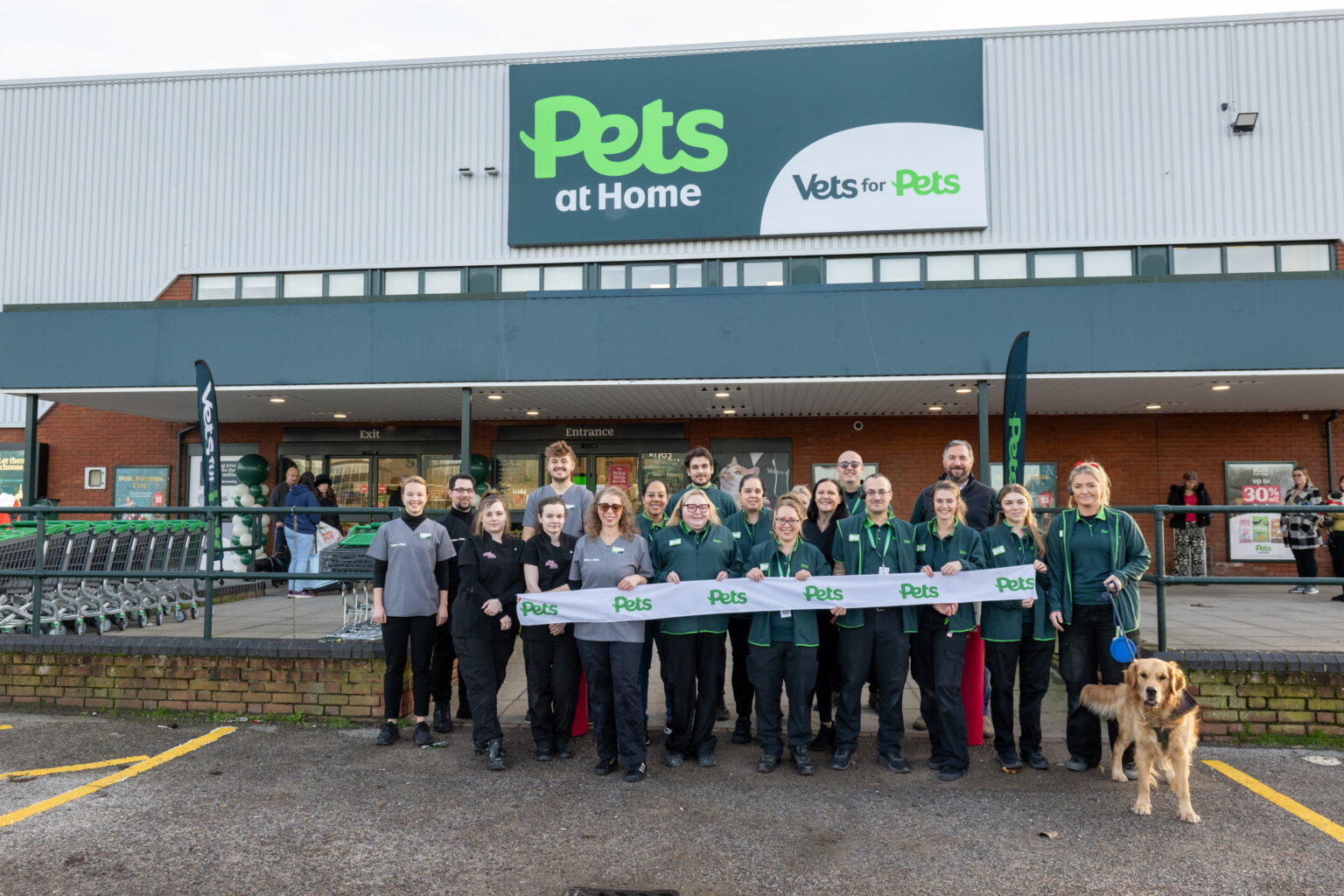 Pets at Home opens new flagship store | Pet Business World