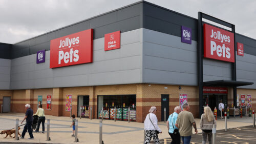 Jollyes opens larger store in Perth | Pet Business World